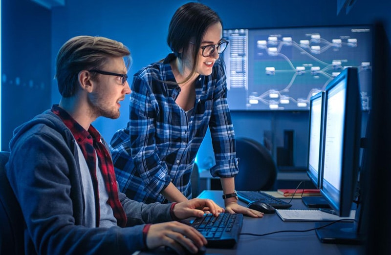 De perfecte software ontwikkelaar, hoe vindt u die? | Stel deze 5 vragen